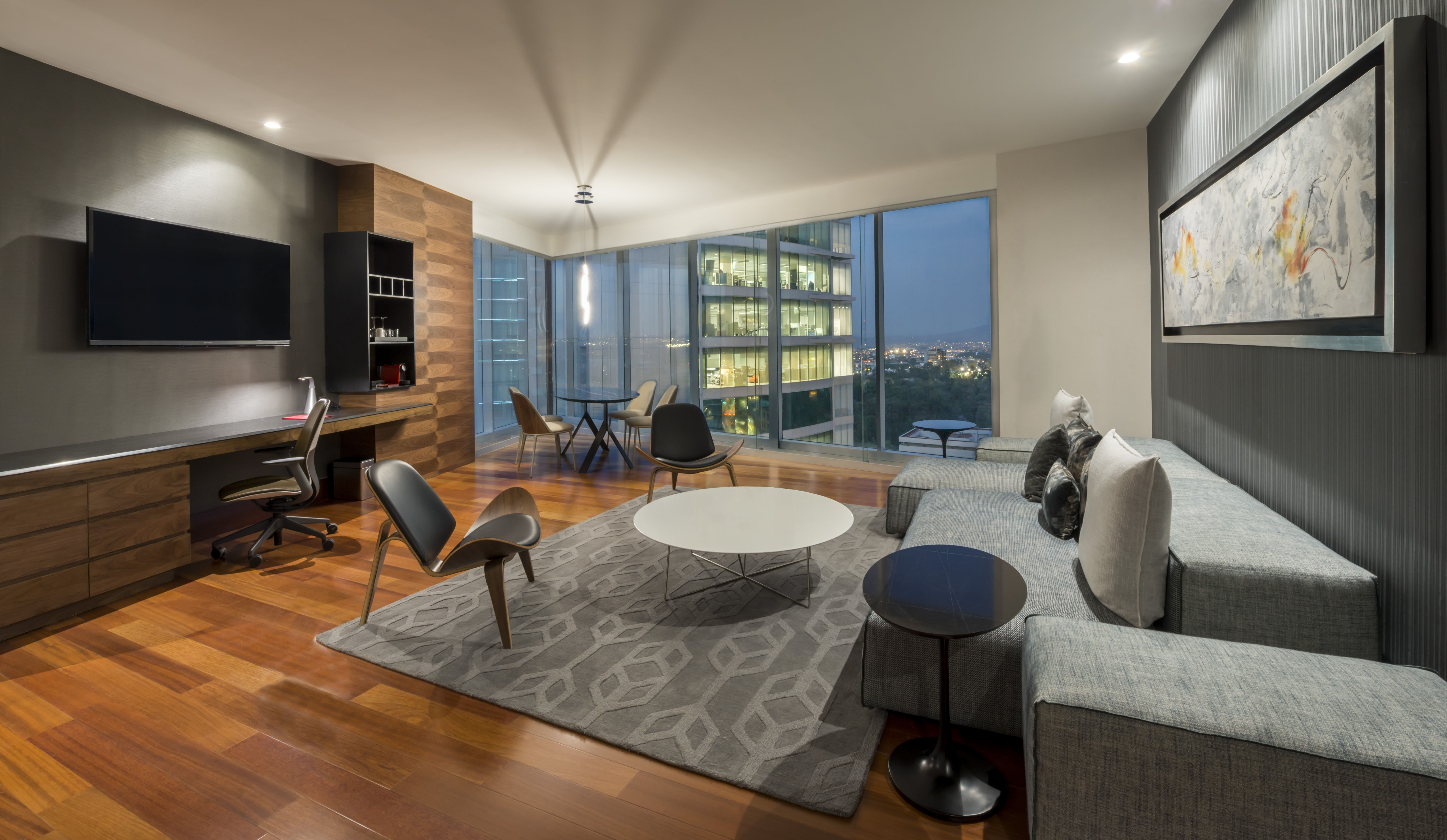 Nace Room Office: ESPACIO DE TRABAJO EN EL SERVICIOS DE UN HOTEL ...