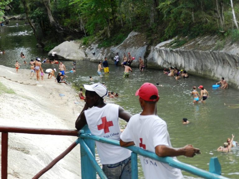 Cangilones del Río Máximo: PISCINA NATURAL ÚNICA EN LATINOAMÉRICA Y EL ...