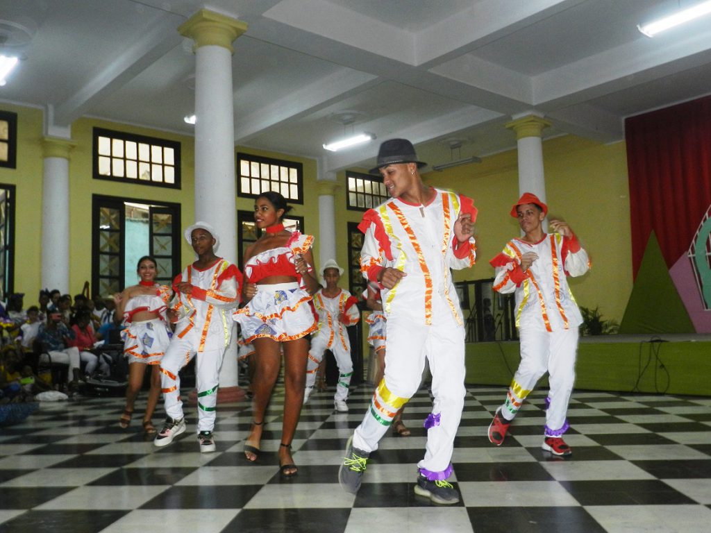 Fiesta de la Danza en Camagüey: DEMUESTRAN SOLIDEZ DE BAILES POPULARES ...