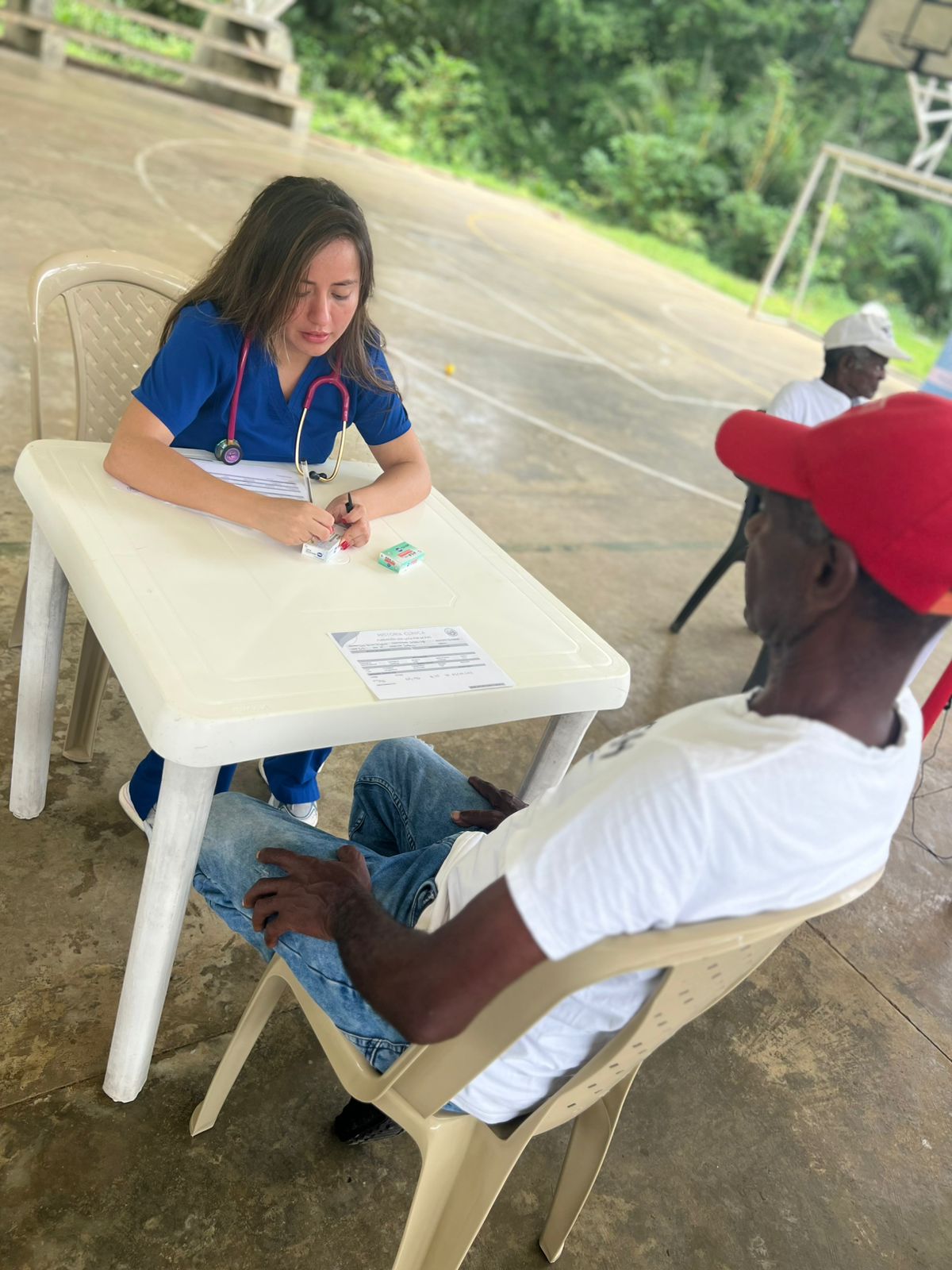 «Divina Ciencia»: LA MÉDICA MARÍA LUISA GUARÍN ABANDERA UNA SALUD ...